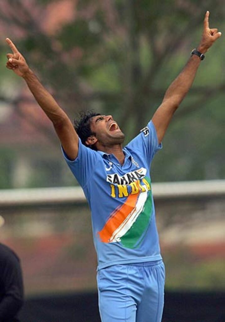 Munaf Patel Height, Age, Wife, Children, Family, Biography & More ...