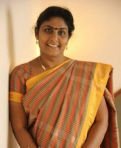 Sujatha Sivakumar Age, Husband, Family, Biography & More » StarsUnfolded