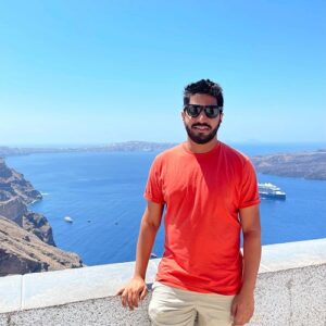 Arjun Bhalla Height, Age, Girlfriend, Family, Biography & More ...