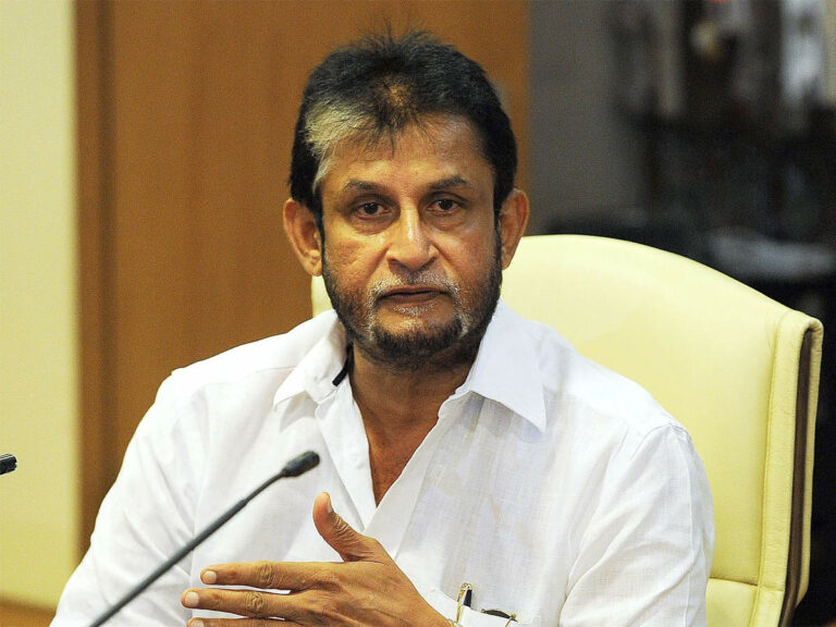 Sandeep Patil Height, Age, Girlfriend, Wife, Children, Family ...