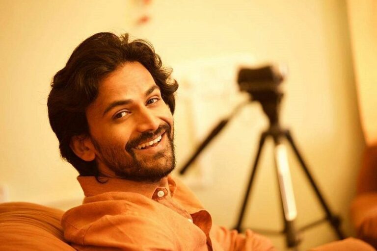 Dhananjaya Age, Girlfriend, Wife, Family, Biography » StarsUnfolded