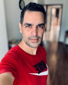 Ankur Warikoo Age, Wife, Family, Biography » StarsUnfolded