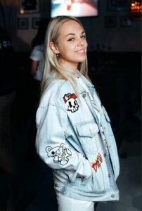 DJ Cassie Height, Age, Boyfriend, Family, Biography & More » StarsUnfolded