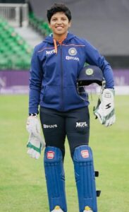 Richa Ghosh Height, Age, Boyfriend, Family, Biography & More ...