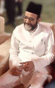 Tauqeer Raza Khan Age, Wife, Family, Biography » StarsUnfolded