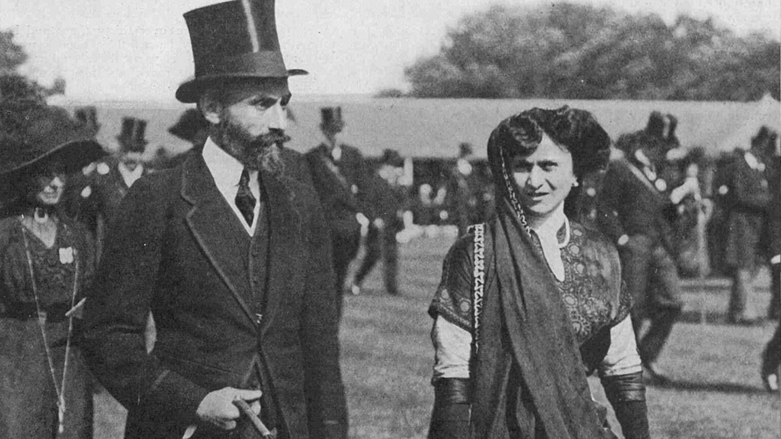 Tata Family Tree » StarsUnfolded