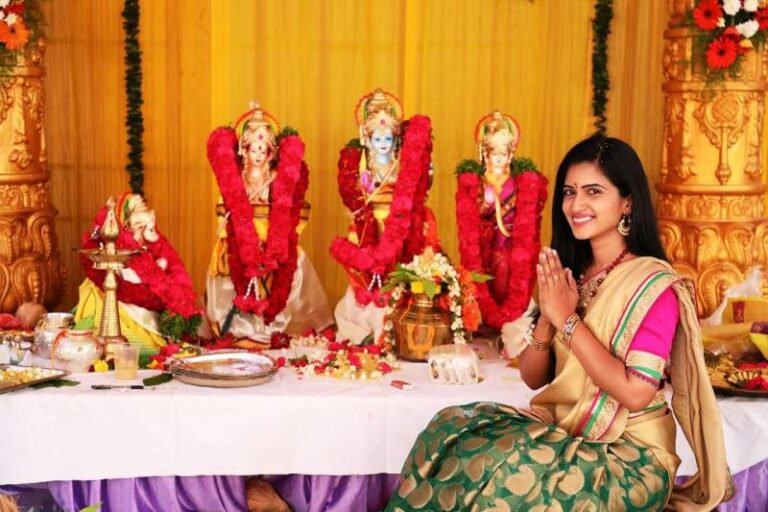 Sravanthi Chokarapu Height, Age, Boyfriend, Husband, Family, Biography ...