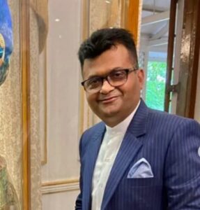 Aneel Murarka Age, Girlfriend, Wife, Children, Family, Biography & More ...