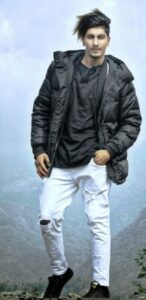 Ashish Bhatia Height, Age, Girlfriend, Wife, Family, Biography & More ...