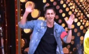 Ashish Bhatia Height, Age, Girlfriend, Wife, Family, Biography & More ...