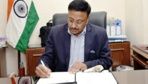 Rajiv Kumar (IAS) Age, Wife, Children, Family, Biography » StarsUnfolded