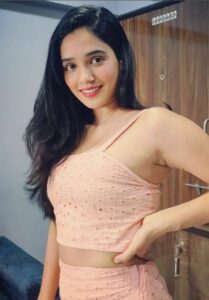 Bushra Shaikh Height, Age, Boyfriend, Family, Biography & More ...