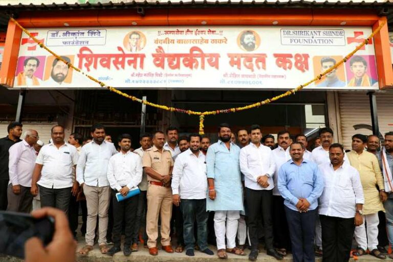 Shrikant Shinde Age, Wife, Family, Biography » StarsUnfolded