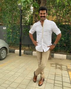 Prem Kumar Height, Age, Wife, Children, Family, Biography & More ...