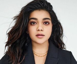 Iman Vellani Age, Boyfriend, Husband, Children, Family, Biography ...