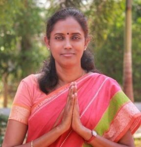 Jothimani Age, Husband, Family, Biography & More » StarsUnfolded