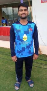 Suved Parkar Height, Age, Girlfriend, Family, Biography & More ...