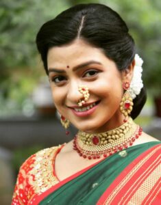 Amruta Pawar Height, Age, Boyfriend, Husband, Family, Biography & More ...