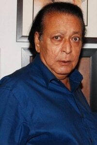 Dinesh Hingoo Age, Wife, Family, Children, Biography & More » StarsUnfolded