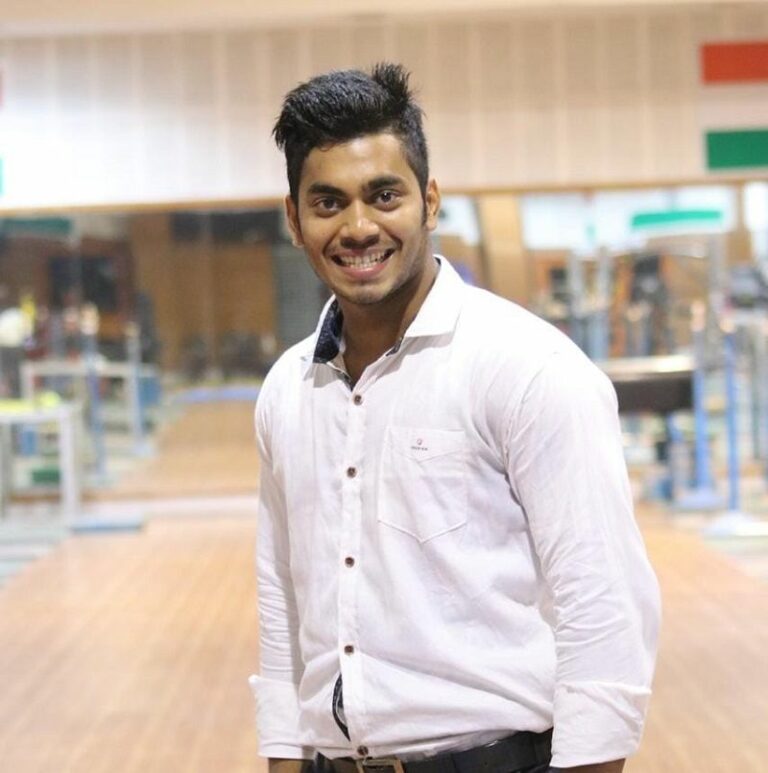 Achinta Sheuli Height, Age, Girlfriend, Family, Biography & More ...