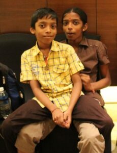 R Vaishali Age, Boyfriend, Family, Biography & More » StarsUnfolded