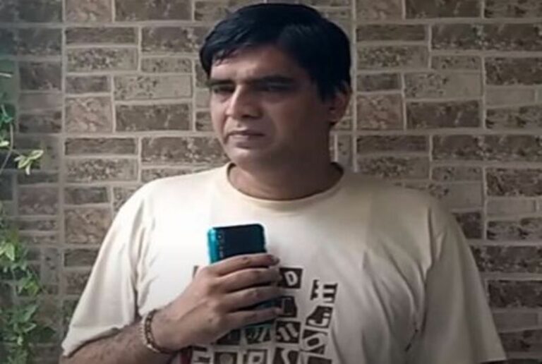 Dipen Raval Height, Age, Wife, Children, Family, Biography & More ...