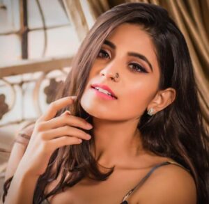 Farzi (Amazon Prime Video) Actors, Cast & Crew » StarsUnfolded