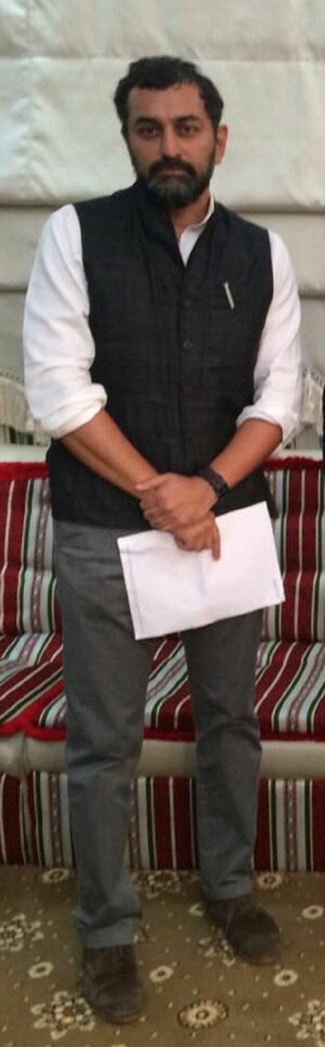 Sreenivasan Jain Age, Wife, Family, Biography & More » StarsUnfolded