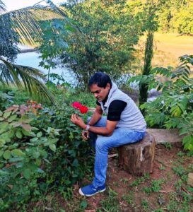 Deepak Rai Panaje Age, Wife, Children, Family, Biography & More » StarsUnfolded