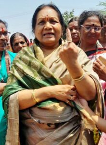 Radhabai Kharge (Mallikarjun Kharge's Wife) Age, Family, Biography & More » StarsUnfolded