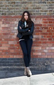 Ramita Navai Age, Husband, Family, Biography & More » StarsUnfolded