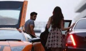 Aakash Ahuja Height, Age, Girlfriend, Wife, Family, Biography & More ...