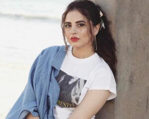 Fatima Effendi Height, Age, Boyfriend, Husband, Family, Biography & More » StarsUnfolded