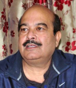 Harsh Mahajan Age, Caste, Wife, Children, Family, Biography & More ...