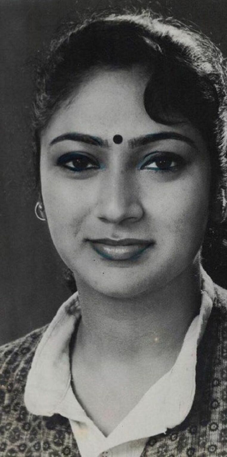 Rekha Gupta Age Caste Husband Children Family Biography Rekha Gupta Age Caste Husband Children Family Biography