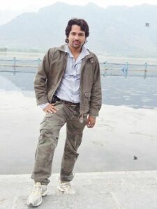 Shreedhar Dubey Age, Girlfriend, Family, Biography & More » StarsUnfolded
