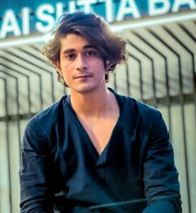 Tarun Namdev Height, Age, Girlfriend, Family, Biography & More » StarsUnfolded