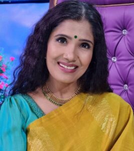 Anuradha Sriram Age, Husband, Children, Family, Biography » StarsUnfolded