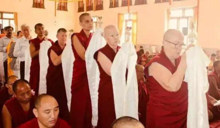 Barkha Madan Age, Husband, Family, Biography & More » StarsUnfolded