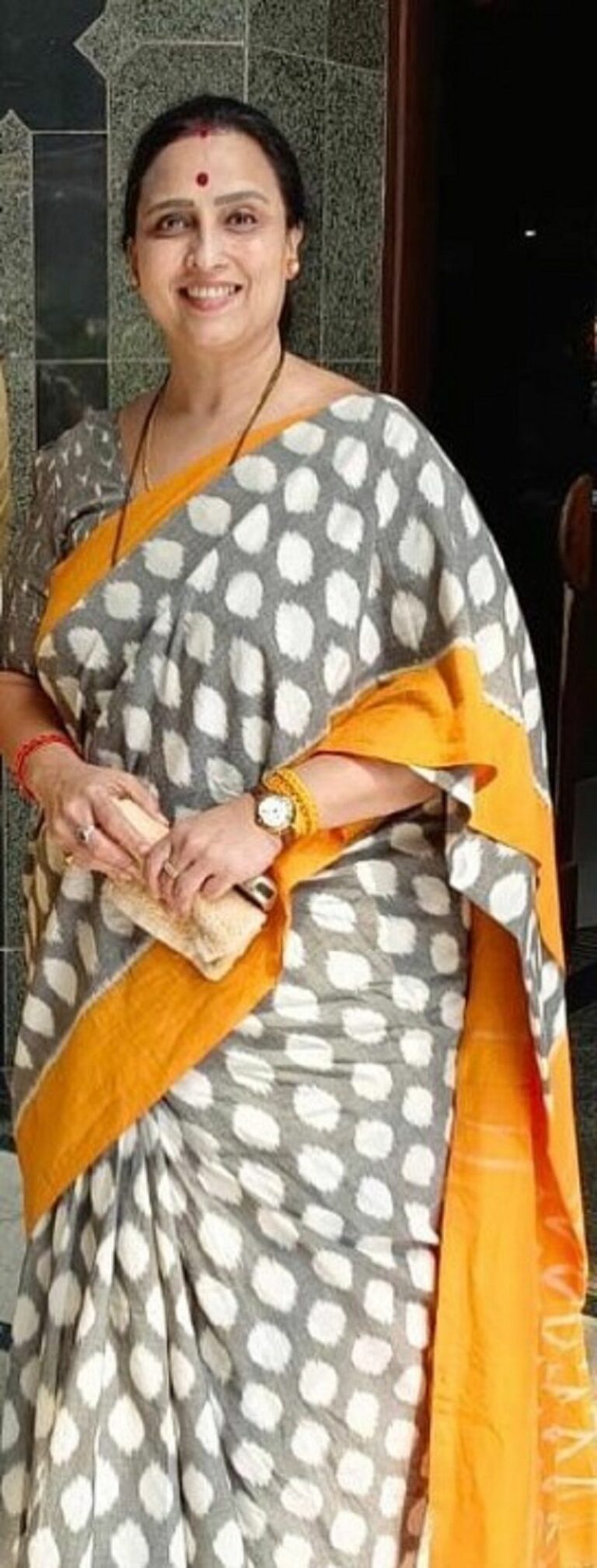 Chitra Wagh Age, Husband, Children, Family, Biography & More ...