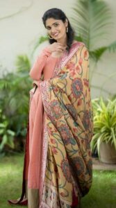 Geeth Saini Age, Boyfriend, Family, Biography & More » StarsUnfolded