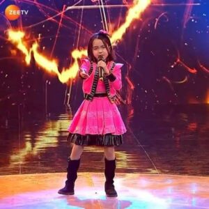 Jetshen Dohna Lama Age, Family, Biography & More » StarsUnfolded