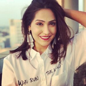 Thank You For Coming Actors, Cast & Crew » StarsUnfolded