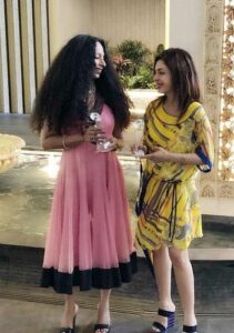 Shweta Shetty Height, Age, Husband, Family, Biography & More » StarsUnfolded