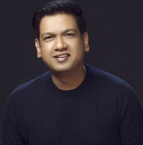 Vijay Prakash Age, Wife, Family, Biography » StarsUnfolded