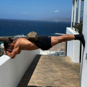 Salt Bae (Chef) Age, Wife, Family, Biography & More » StarsUnfolded