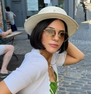 Chaya Raichik Age, Husband, Family, Biography & More » StarsUnfolded