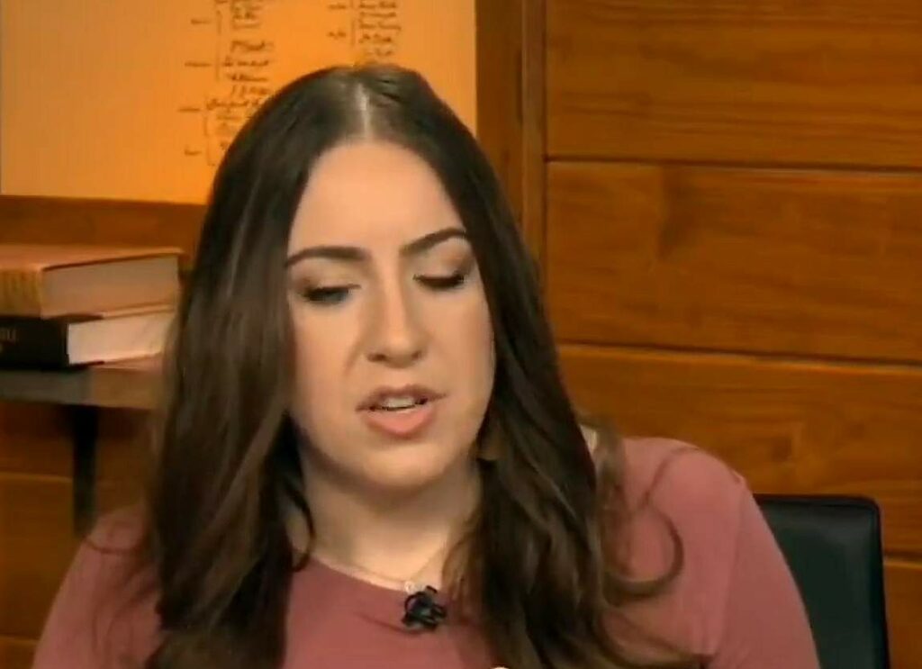 Chaya Raichik Age, Husband, Family, Biography & More » StarsUnfolded