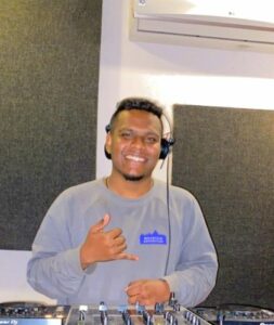 Harry D Cruz Age, Family, Biography & More » StarsUnfolded