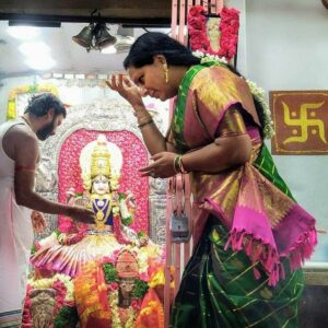 K. Kavitha Age, Caste, Husband, Family, Biography » StarsUnfolded